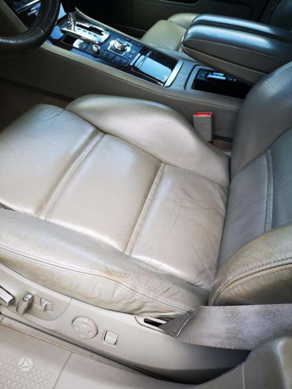 Grey Audi A8 2004 in Vilnius, with an engine capacity of 2.97 L and mileage of 417 thousand km for 2900 €, photo 4 on AUTOMOTO.COM.LV