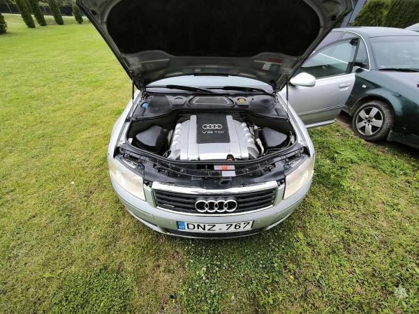Pelēks Audi A8 2004 Kretinga, ar dzinēja tilpumu 4.00 L un nobraukumu 291 tūkst. km par 2750 €, foto 9 vietnē AUTOMOTO.COM.LV