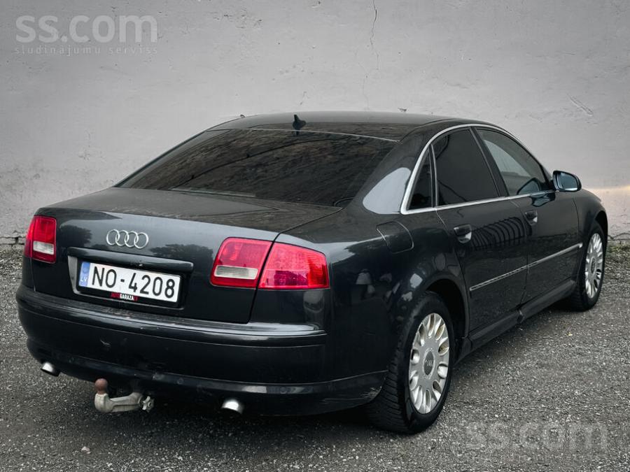 Pelēks Audi A8 2004 Rīga, ar dzinēja tilpumu 3.00 L un nobraukumu 439 tūkst. km par 2950 €, foto 6 vietnē AUTOMOTO.COM.LV