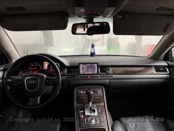 Grey Audi A8 2005 in Tallinn, with an engine capacity of 3.00 L and mileage of 388 thousand km for 3500 €, photo 11 on AUTOMOTO.COM.LV