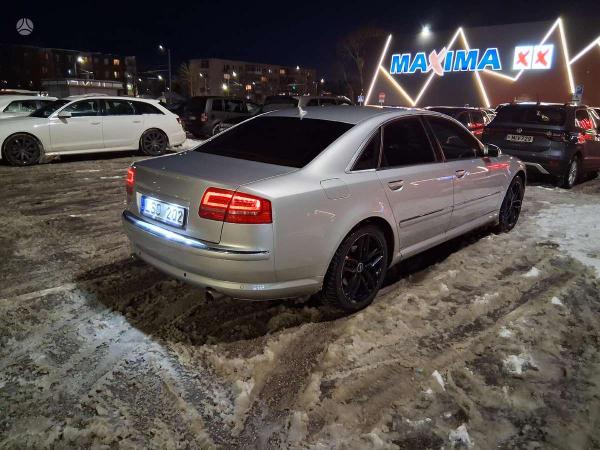 Pelēks Audi A8 2005 Alīta, ar dzinēja tilpumu 4.20 L un nobraukumu 560 tūkst. km par 5500 €, foto 5 vietnē AUTOMOTO.COM.LV