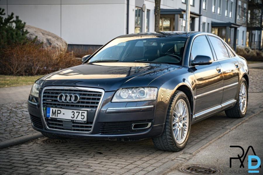 Grey Audi A8 2005 in Riga, with an engine capacity of 4.20 L and mileage of 411 thousand km for 3590 €, photo 1 on AUTOMOTO.COM.LV