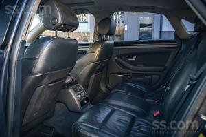 Grey Audi A8 2005 in Riga, with an engine capacity of 4.20 L and mileage of 0 thousand km for 2590 €, photo 12 on AUTOMOTO.COM.LV