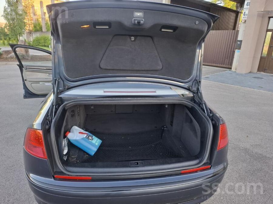 Pelēks Audi A8 2005 Daugavpils, ar dzinēja tilpumu 4.20 L un nobraukumu 284 tūkst. km par 8200 €, foto 7 vietnē AUTOMOTO.COM.LV