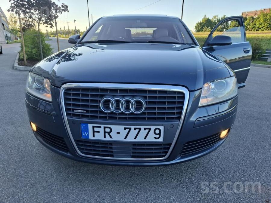 Pelēks Audi A8 2005 Daugavpils, ar dzinēja tilpumu 4.20 L un nobraukumu 284 tūkst. km par 8200 €, foto 15 vietnē AUTOMOTO.COM.LV