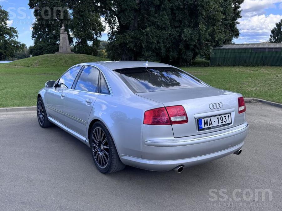 Pelēks Audi A8 2005 Rīga, ar dzinēja tilpumu 4.20 L un nobraukumu 0 tūkst. km par 6450 €, foto 5 vietnē AUTOMOTO.COM.LV