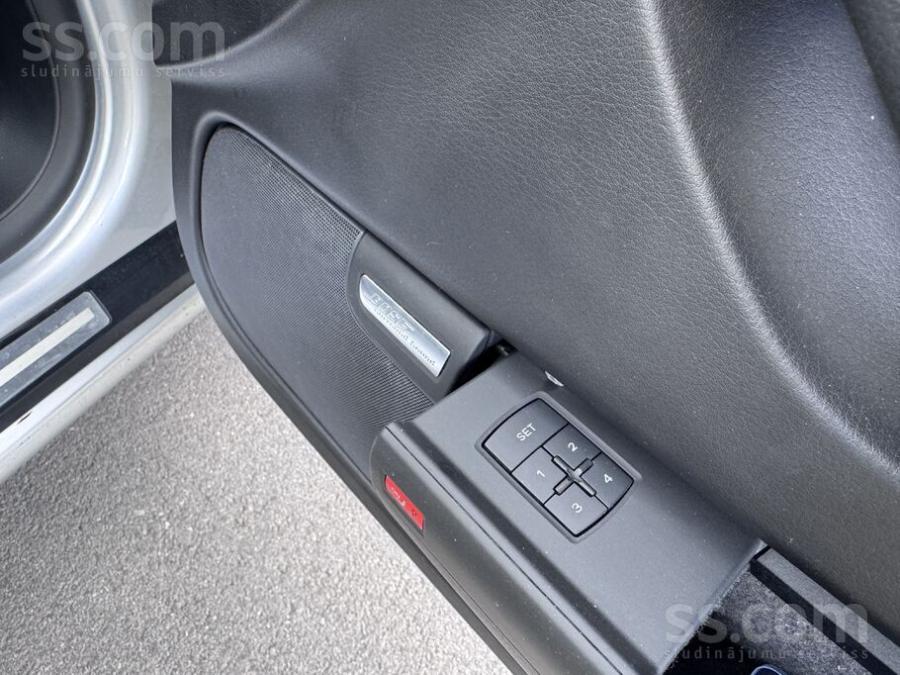 Pelēks Audi A8 2005 Rīga, ar dzinēja tilpumu 4.20 L un nobraukumu 0 tūkst. km par 6450 €, foto 17 vietnē AUTOMOTO.COM.LV