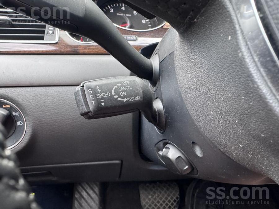 Pelēks Audi A8 2005 Rīga, ar dzinēja tilpumu 4.20 L un nobraukumu 0 tūkst. km par 6450 €, foto 18 vietnē AUTOMOTO.COM.LV