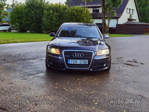 Ауди А8 2005 в Выру на AUTOMOTO.COM.LV Серый Ауди А8 2005 в Выру, объемом двигателя 4.10 л и пробегом 444 тыс. км за 4000 €, фото 4 на AUTOMOTO.COM.LV