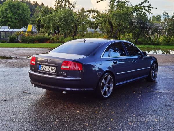 Ауди А8 2005 в Выру на AUTOMOTO.COM.LV Серый Ауди А8 2005 в Выру, объемом двигателя 4.10 л и пробегом 444 тыс. км за 4000 €, фото 6 на AUTOMOTO.COM.LV