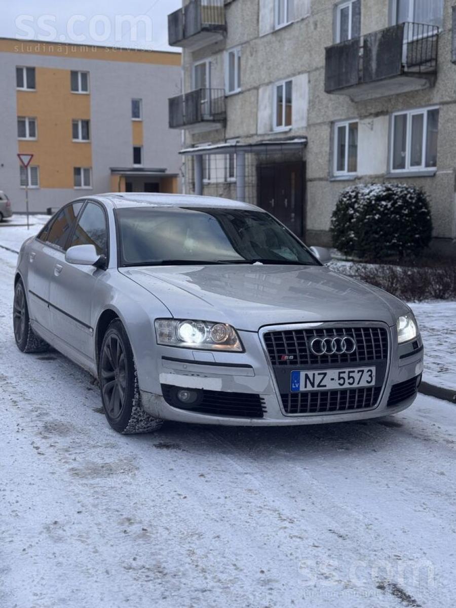 Pelēks Audi A8 2006 Jēkabpils, ar dzinēja tilpumu 3.00 L un nobraukumu 319 tūkst. km par 4800 €, foto 2 vietnē AUTOMOTO.COM.LV