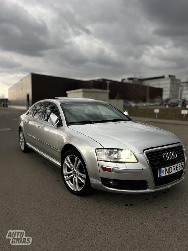 Pelēks Audi A8 2006 Viļņa, ar dzinēja tilpumu 4.20 L un nobraukumu 341 tūkst. km par 3250 €, foto 1 vietnē AUTOMOTO.COM.LV