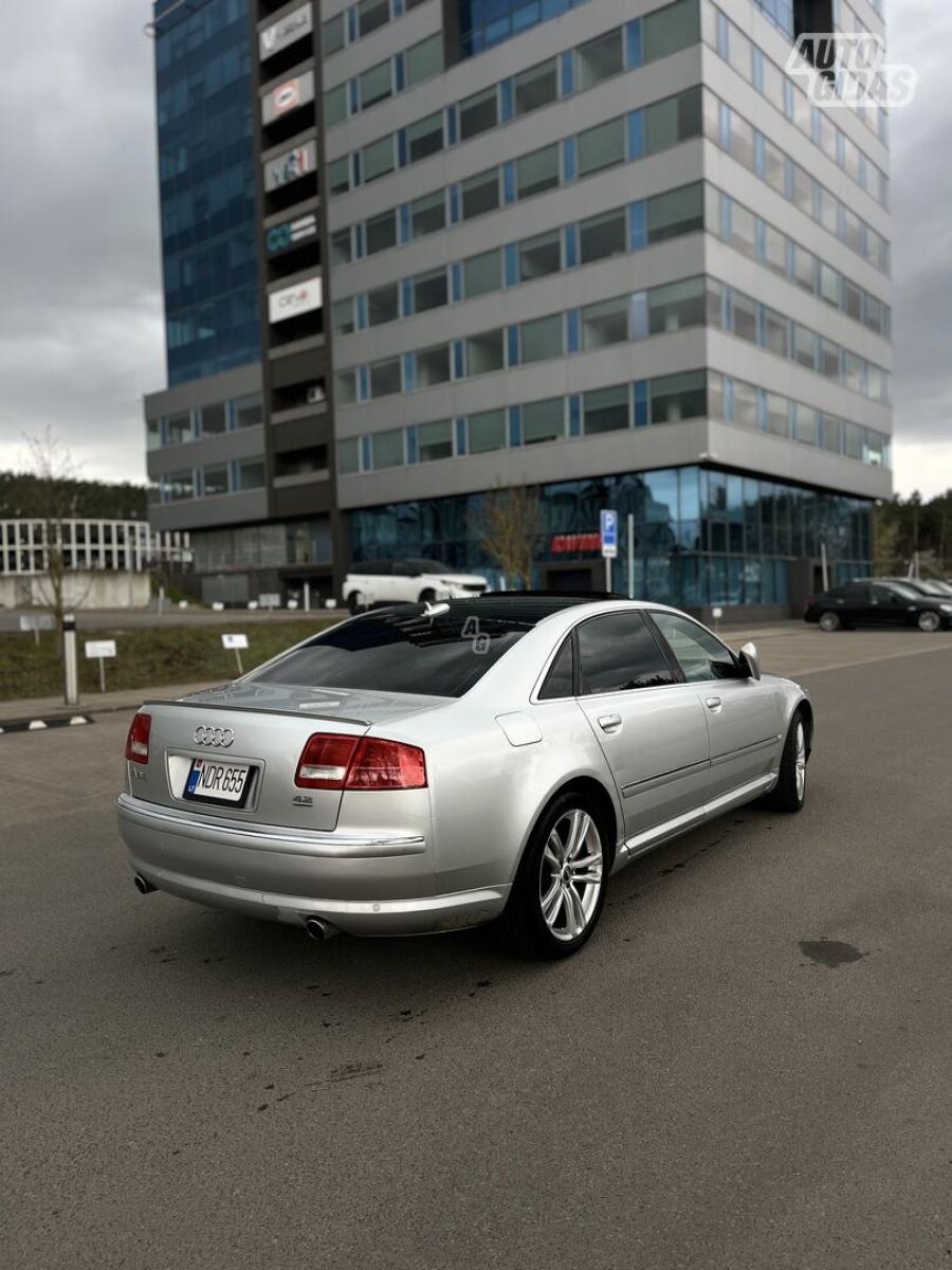 Pelēks Audi A8 2006 Viļņa, ar dzinēja tilpumu 4.20 L un nobraukumu 341 tūkst. km par 3250 €, foto 4 vietnē AUTOMOTO.COM.LV
