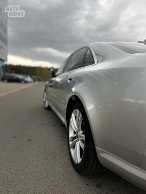 Pelēks Audi A8 2006 Viļņa, ar dzinēja tilpumu 4.20 L un nobraukumu 341 tūkst. km par 3250 €, foto 5 vietnē AUTOMOTO.COM.LV