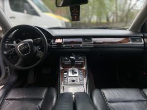 Pelēks Audi A8 2006 Viļņa, ar dzinēja tilpumu 4.20 L un nobraukumu 341 tūkst. km par 3250 €, foto 12 vietnē AUTOMOTO.COM.LV
