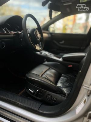 Pelēks Audi A8 2006 Viļņa, ar dzinēja tilpumu 4.20 L un nobraukumu 341 tūkst. km par 3250 €, foto 15 vietnē AUTOMOTO.COM.LV