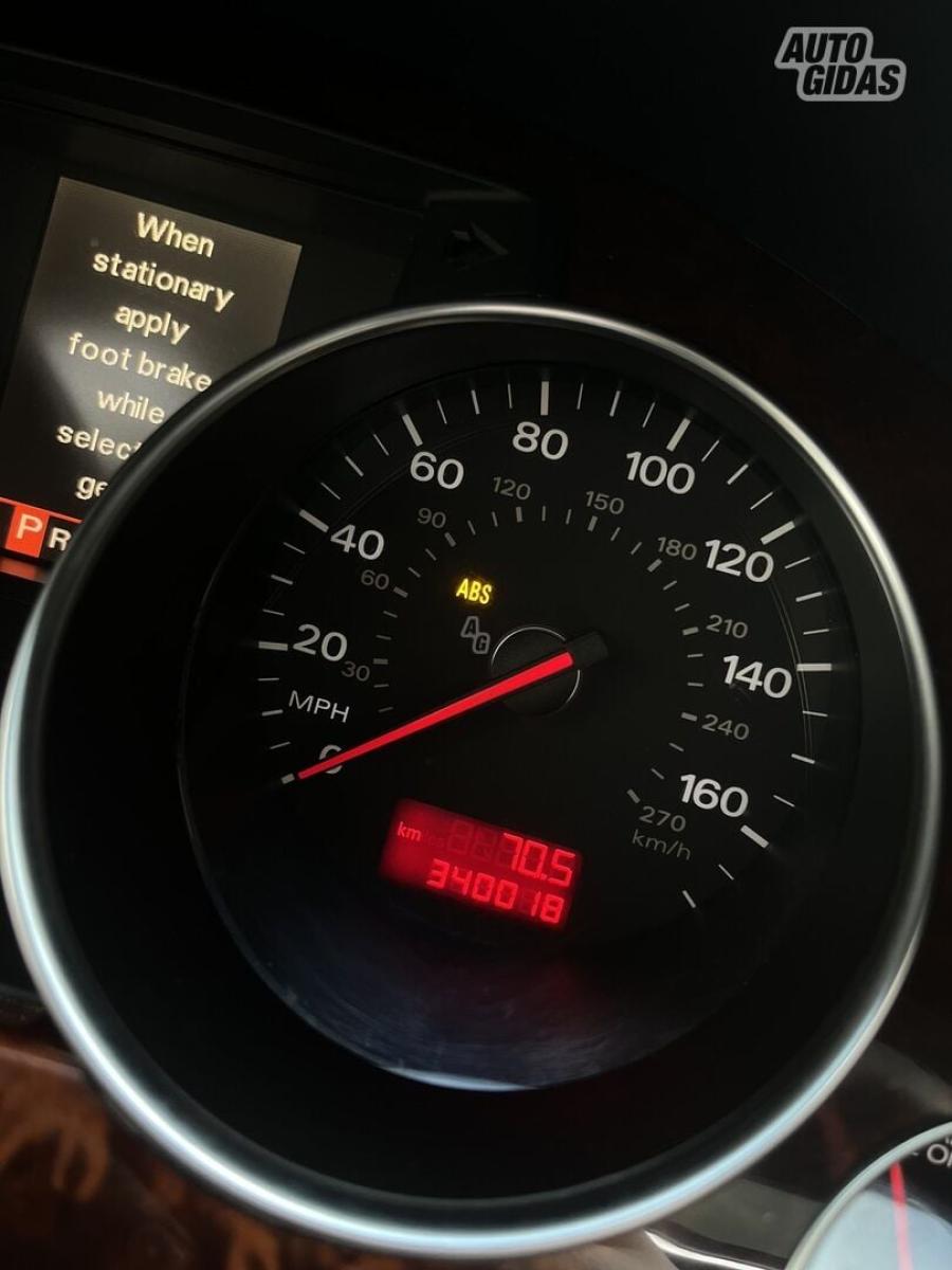 Pelēks Audi A8 2006 Viļņa, ar dzinēja tilpumu 4.20 L un nobraukumu 341 tūkst. km par 3250 €, foto 20 vietnē AUTOMOTO.COM.LV