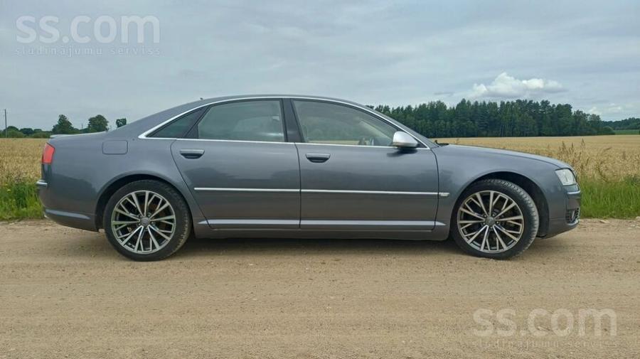 Grey Audi A8 2006 in Ogre, with an engine capacity of 4.20 L and mileage of 439 thousand km for 4500 €, photo 12 on AUTOMOTO.COM.LV
