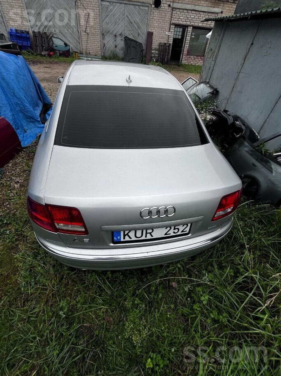 Pelēks Audi A8 2006 Ogre, ar dzinēja tilpumu 3.20 L un nobraukumu 220 tūkst. km par 2500 €, foto 5 vietnē AUTOMOTO.COM.LV