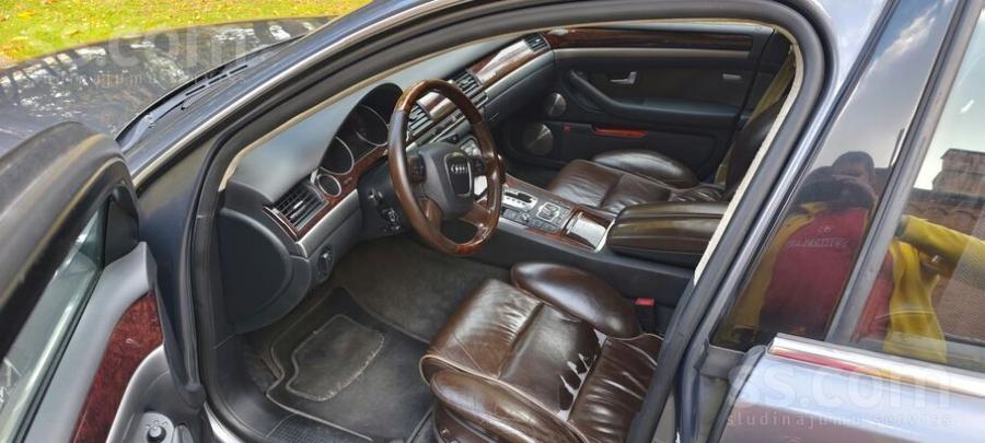Pelēks Audi A8 2006 Limbaži, ar dzinēja tilpumu 4.20 L un nobraukumu 472 tūkst. km par 4000 €, foto 3 vietnē AUTOMOTO.COM.LV