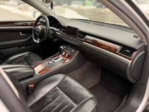 Grey Audi A8 2007 in Vilnius, with an engine capacity of 3.70 L and mileage of 330 thousand km for 3950 €, photo 5 on AUTOMOTO.COM.LV