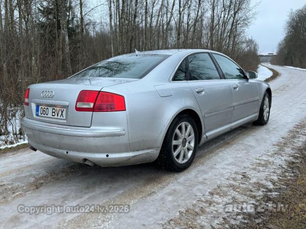 Pelēks Audi A8 2007 Viljandi, ar dzinēja tilpumu 3.00 L un nobraukumu 476 tūkst. km par 4500 €, foto 4 vietnē AUTOMOTO.COM.LV