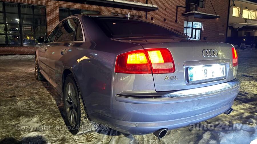 Grey Audi A8 2007 in Tallinn, with an engine capacity of 3.00 L and mileage of 225 thousand km for 10199 €, photo 11 on AUTOMOTO.COM.LV