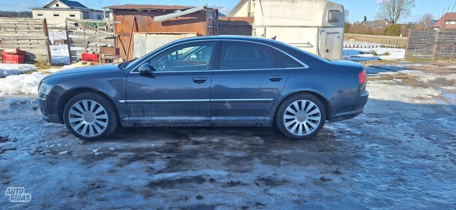 Pelēks Audi A8 2007 Viļņa, ar dzinēja tilpumu 3.00 L un nobraukumu 330 tūkst. km par 3400 €, foto 1 vietnē AUTOMOTO.COM.LV