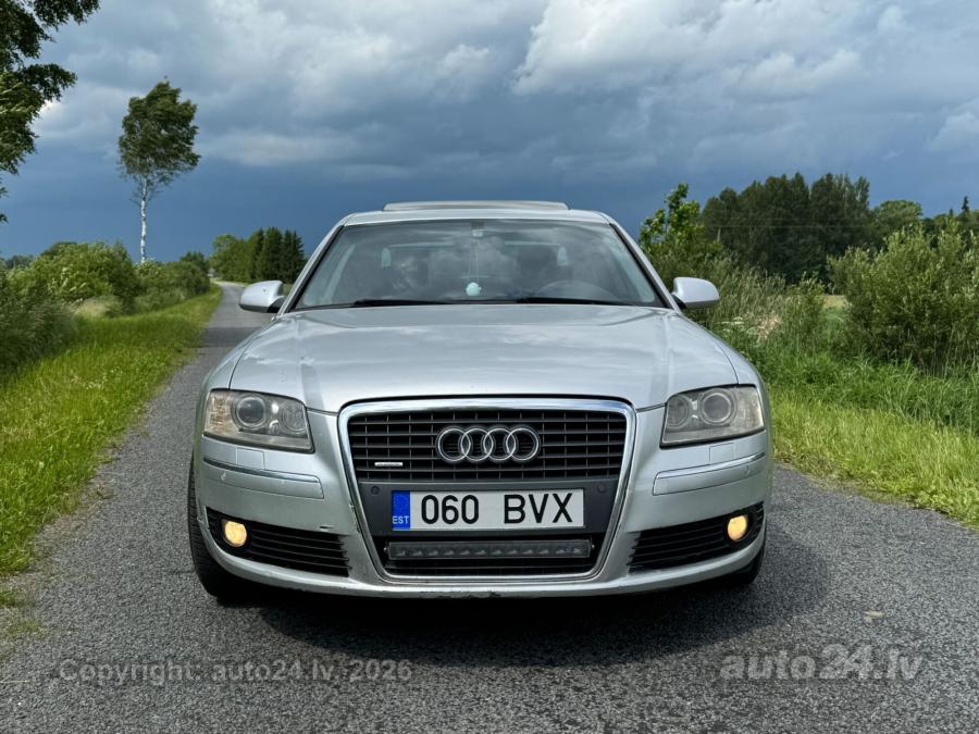 Pelēks Audi A8 2007 Viljandi, ar dzinēja tilpumu 3.00 L un nobraukumu 477 tūkst. km par 3300 €, foto 7 vietnē AUTOMOTO.COM.LV