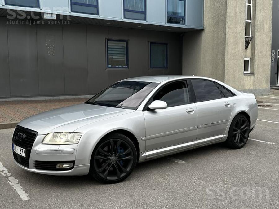 Grey Audi A8 2007 in Riga, with an engine capacity of 4.20 L and mileage of 417 thousand km for 6800 €, photo 3 on AUTOMOTO.COM.LV