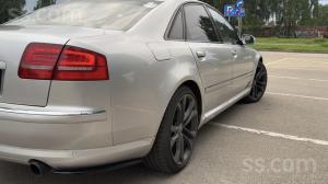 Grey Audi A8 2007 in Riga, with an engine capacity of 4.20 L and mileage of 417 thousand km for 6800 €, photo 9 on AUTOMOTO.COM.LV