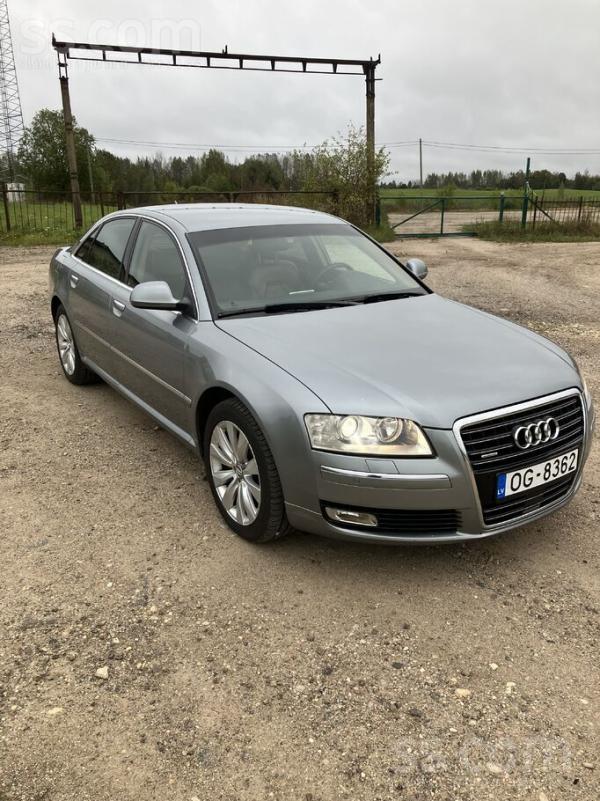 Pelēks Audi A8 2008 Ludza, ar dzinēja tilpumu 4.20 L un nobraukumu 445 tūkst. km par 6550 €, foto 2 vietnē AUTOMOTO.COM.LV