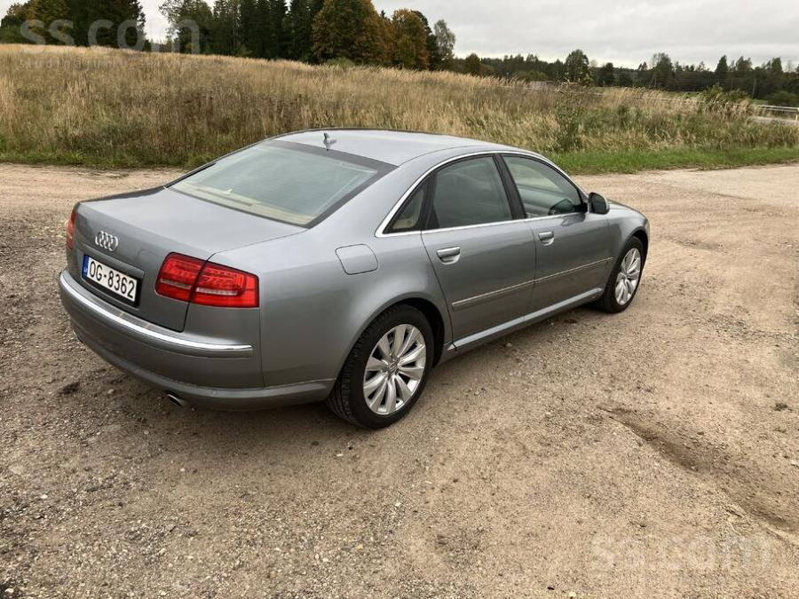 Pelēks Audi A8 2008 Ludza, ar dzinēja tilpumu 4.20 L un nobraukumu 445 tūkst. km par 6550 €, foto 4 vietnē AUTOMOTO.COM.LV