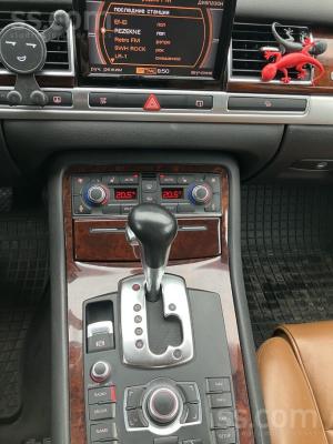 Pelēks Audi A8 2008 Ludza, ar dzinēja tilpumu 4.20 L un nobraukumu 445 tūkst. km par 6550 €, foto 9 vietnē AUTOMOTO.COM.LV