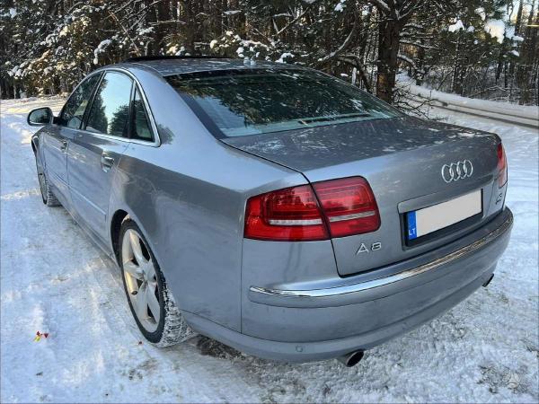 Grey Audi A8 2008 in Vilnius, with an engine capacity of 4.20 L and mileage of 249 thousand km for 5690 €, photo 3 on AUTOMOTO.COM.LV