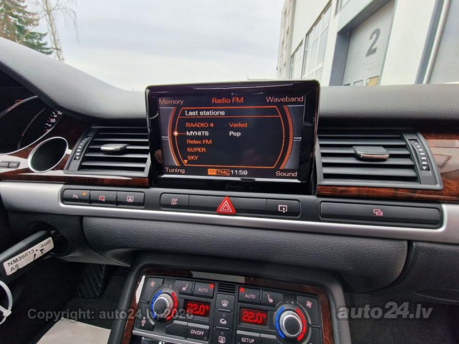 Grey Audi A8 2008 in Tartu, with an engine capacity of 4.20 L and mileage of 354 thousand km for 8490 €, photo 18 on AUTOMOTO.COM.LV