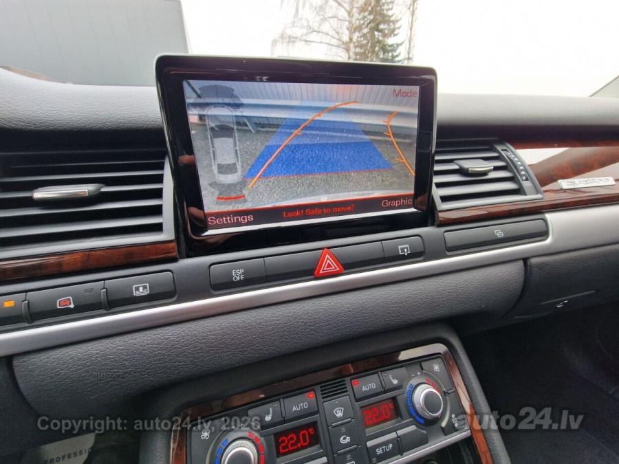 Grey Audi A8 2008 in Tartu, with an engine capacity of 4.20 L and mileage of 354 thousand km for 8490 €, photo 19 on AUTOMOTO.COM.LV