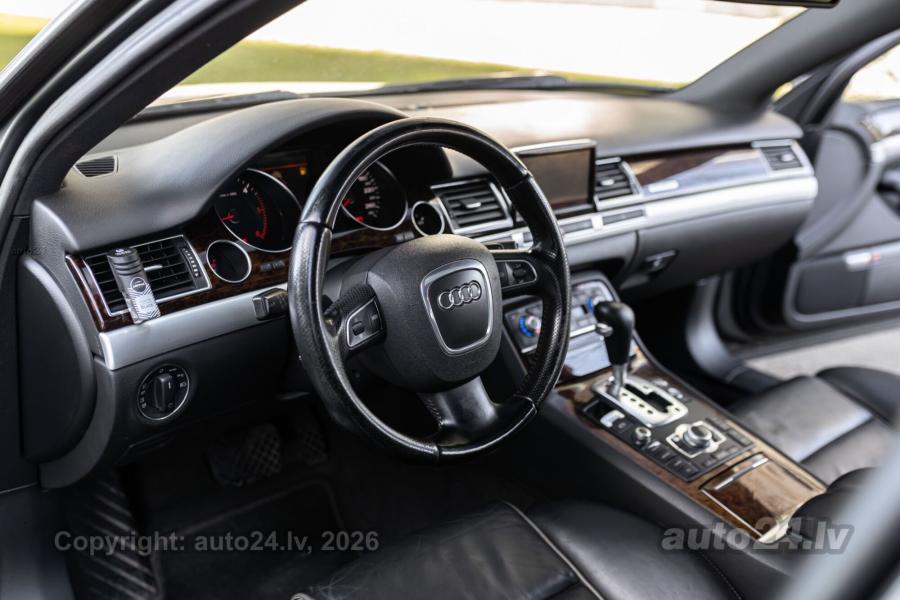 Pelēks Audi A8 2008 Tallina, ar dzinēja tilpumu 3.00 L un nobraukumu 406 tūkst. km par 7599 €, foto 9 vietnē AUTOMOTO.COM.LV
