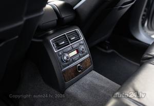 Pelēks Audi A8 2008 Tallina, ar dzinēja tilpumu 3.00 L un nobraukumu 406 tūkst. km par 7599 €, foto 25 vietnē AUTOMOTO.COM.LV