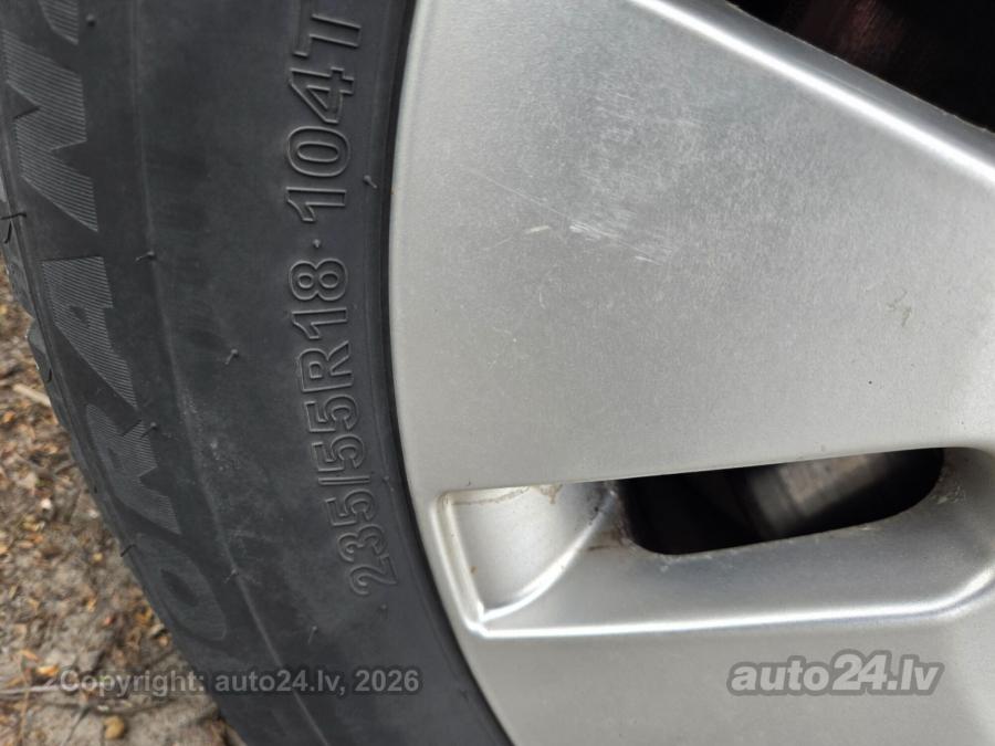 Pelēks Audi A8 2008 Tartu, ar dzinēja tilpumu 3.20 L un nobraukumu 253 tūkst. km par 7007 €, foto 1 vietnē AUTOMOTO.COM.LV