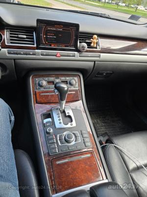 Pelēks Audi A8 2008 Tartu, ar dzinēja tilpumu 3.20 L un nobraukumu 253 tūkst. km par 7007 €, foto 8 vietnē AUTOMOTO.COM.LV