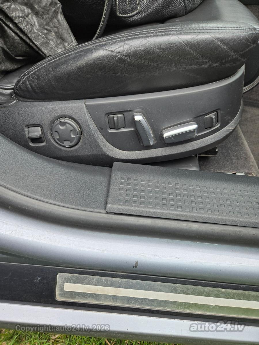 Pelēks Audi A8 2008 Tartu, ar dzinēja tilpumu 3.20 L un nobraukumu 253 tūkst. km par 7007 €, foto 16 vietnē AUTOMOTO.COM.LV