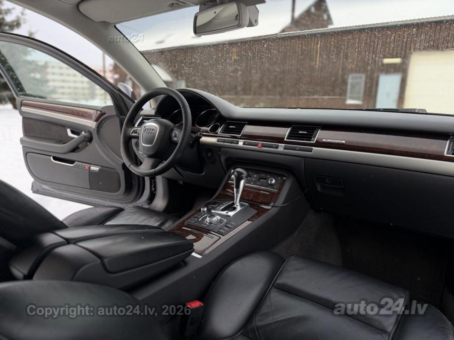 Grey Audi A8 2008 in Tallinn, with an engine capacity of 3.00 L and mileage of 417 thousand km for 7900 €, photo 7 on AUTOMOTO.COM.LV