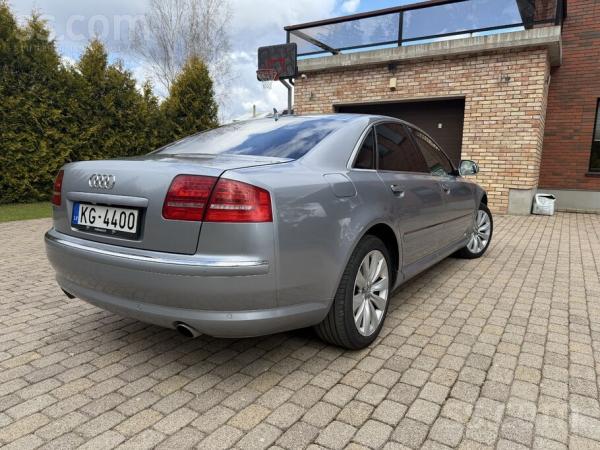 Pelēks Audi A8 2008 Saldus, ar dzinēja tilpumu 3.00 L un nobraukumu 449 tūkst. km par 6500 €, foto 5 vietnē AUTOMOTO.COM.LV