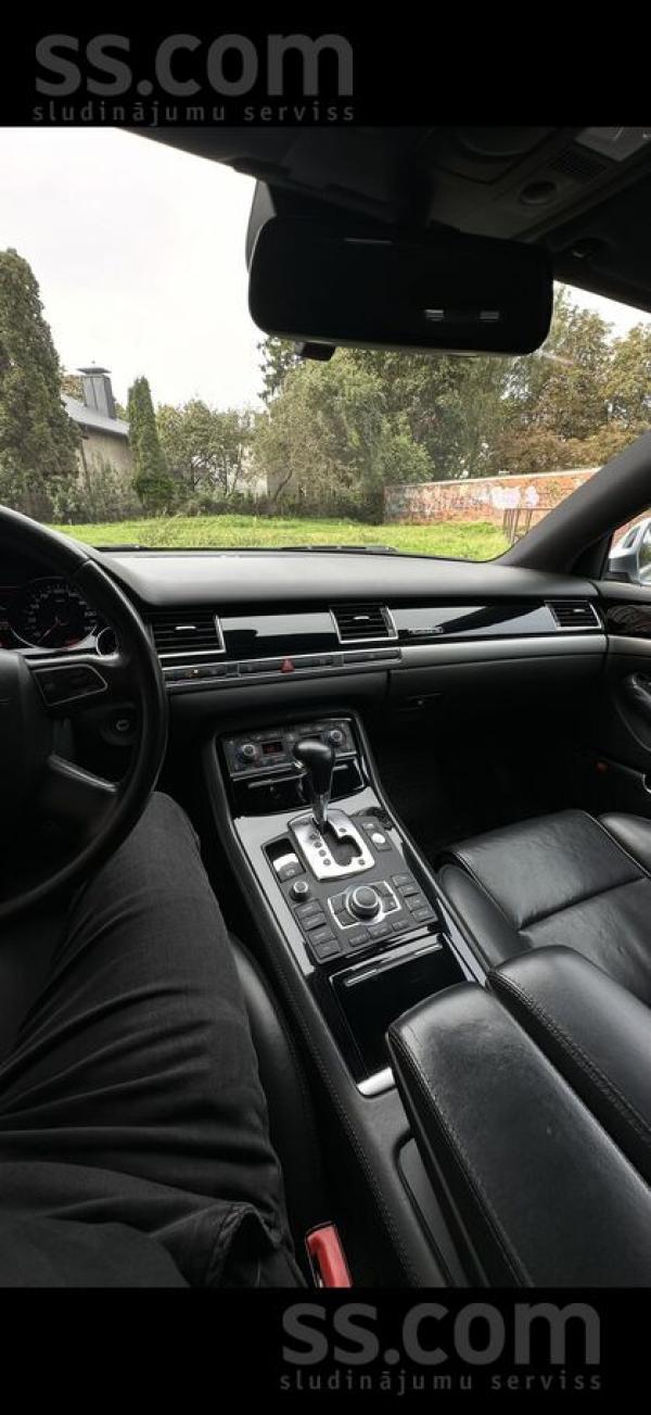 Pelēks Audi A8 2008 Rīga, ar dzinēja tilpumu 3.00 L un nobraukumu 284 tūkst. km par 7000 €, foto 10 vietnē AUTOMOTO.COM.LV
