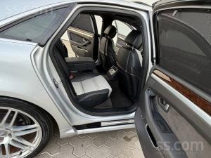 Grey Audi A8 2009 in Riga, with an engine capacity of 3.00 L and mileage of 0 thousand km for 7950 €, photo 18 on AUTOMOTO.COM.LV