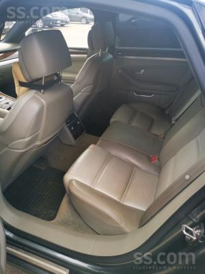 Pelēks Audi A8 2009 Rīga, ar dzinēja tilpumu 4.20 L un nobraukumu 196 tūkst. km par 7000 €, foto 9 vietnē AUTOMOTO.COM.LV