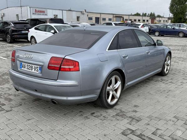 Серый Ауди А8 2009 в Таураге, объемом двигателя 2.97 л и пробегом 290 тыс. км за 4300 €, фото 6 на AUTOMOTO.COM.LV