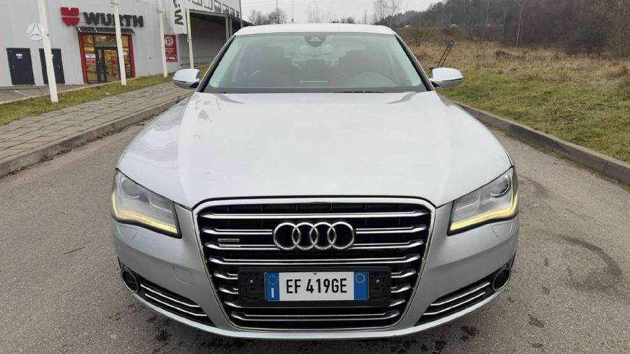 Pelēks Audi A8 2010 Viļņa, ar dzinēja tilpumu 2.97 L un nobraukumu 319 tūkst. km par 9830 €, foto 9 vietnē AUTOMOTO.COM.LV