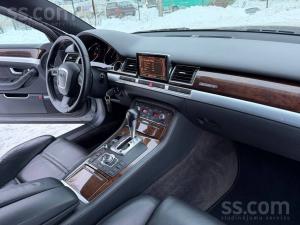 Grey Audi A8 2010 in Riga, with an engine capacity of 3.00 L and mileage of 0 thousand km for 8750 €, photo 23 on AUTOMOTO.COM.LV